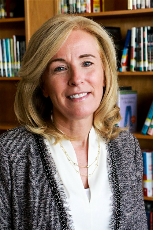 Kathy Odomirok-Hoffman - Board of Trustees - Dedham Country Day School